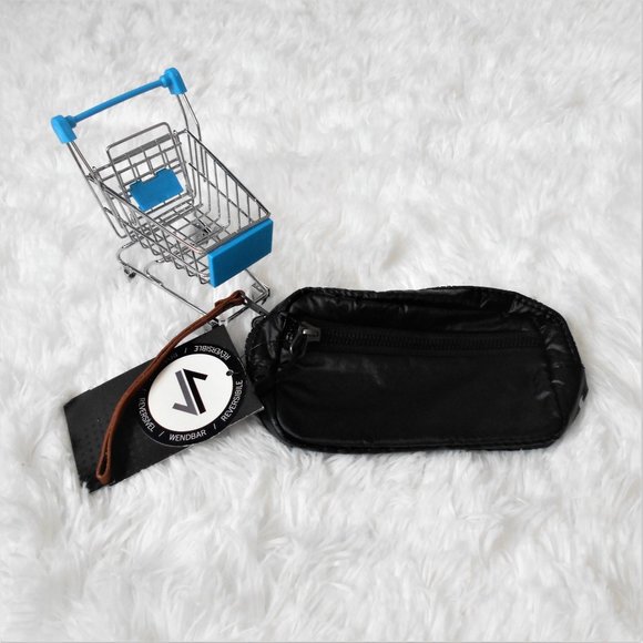 Nike | Bags | Nike Studio Reversible Wristlet Black Xs | Poshmark